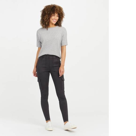 SPANX | Other | Nwt Spanx Stretch Twill Ankle Cargo Pant In Washed ...